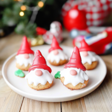 The Cutest Gnome Cookies – Beth's Quick Bites