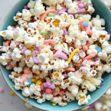 Funfetti Popcorn – Beth's Quick Bites
